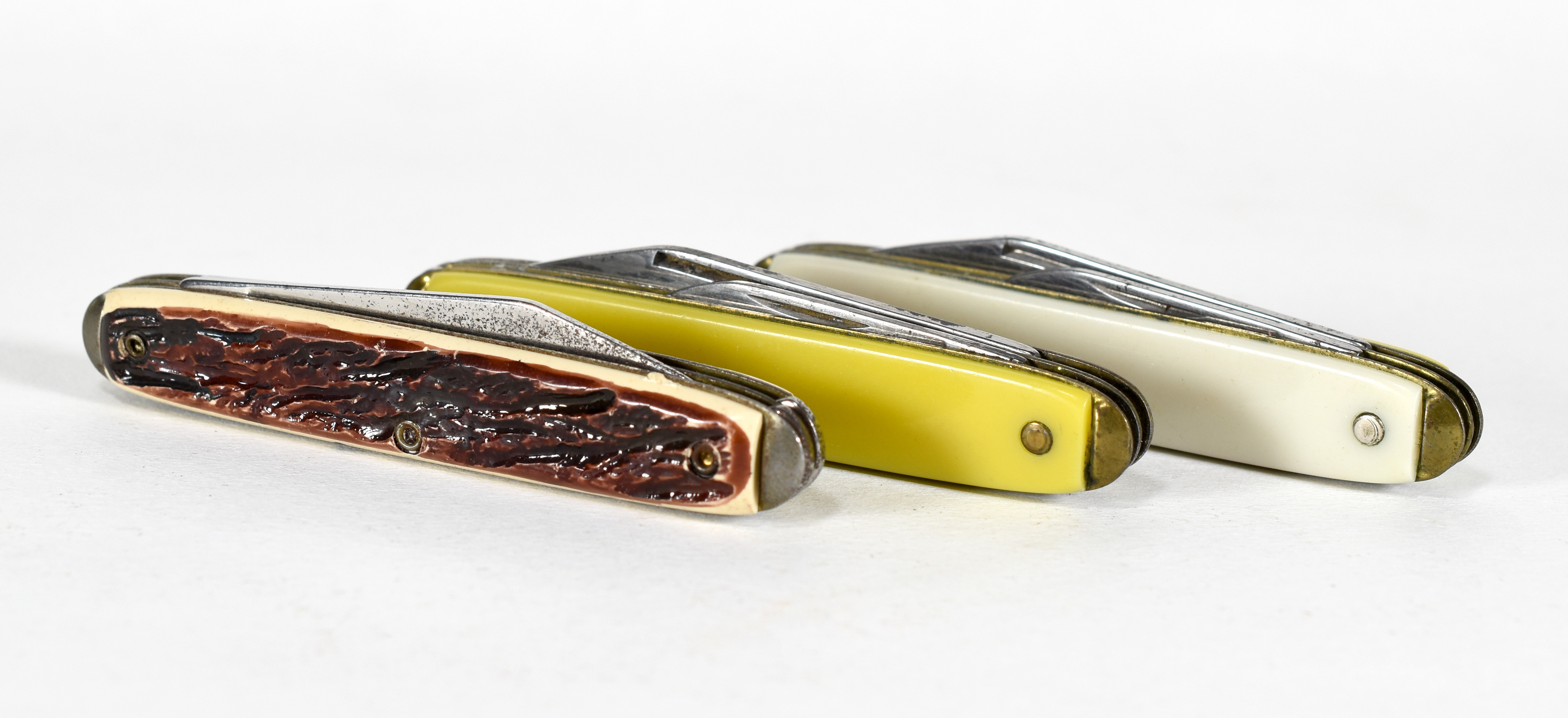 Jose de la Torre Color Changing Knives - Quicker than the Eye