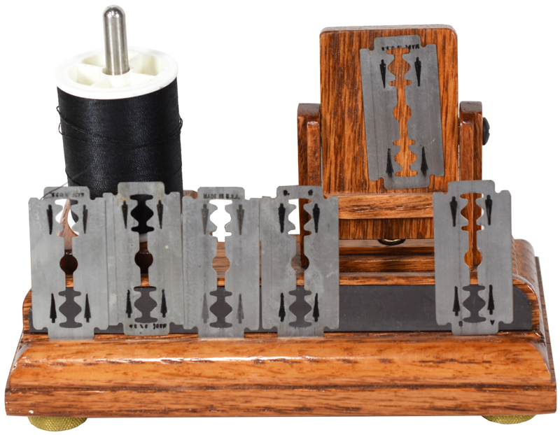 Antique Razor Blades Illusion - Quicker than the Eye