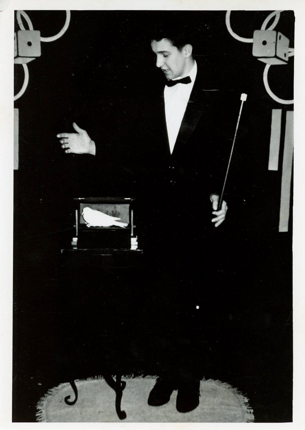 Wayne Wissner Photograph - Quicker than the Eye